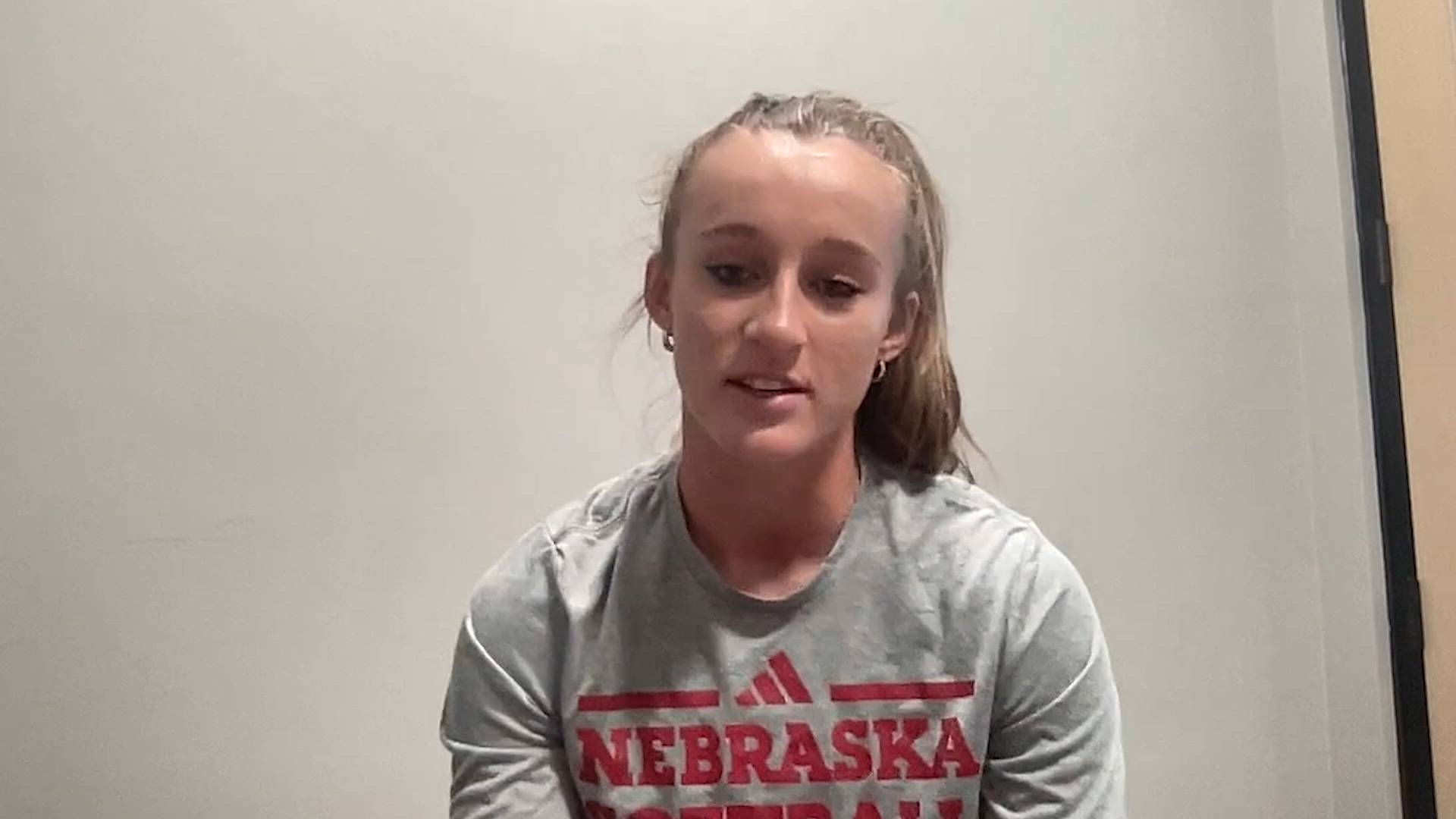 South Carolina HC Ashley Chastain Woodard/Southeastern Louisiana HC ...